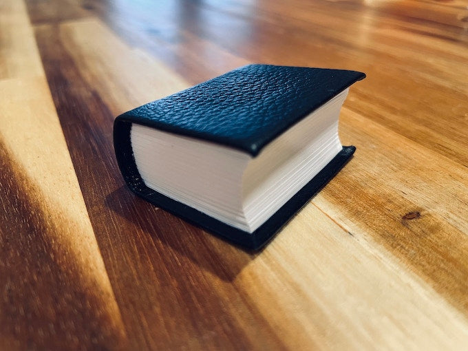 Tiny Bibles — Buy the World’s Smallest Printed Bible